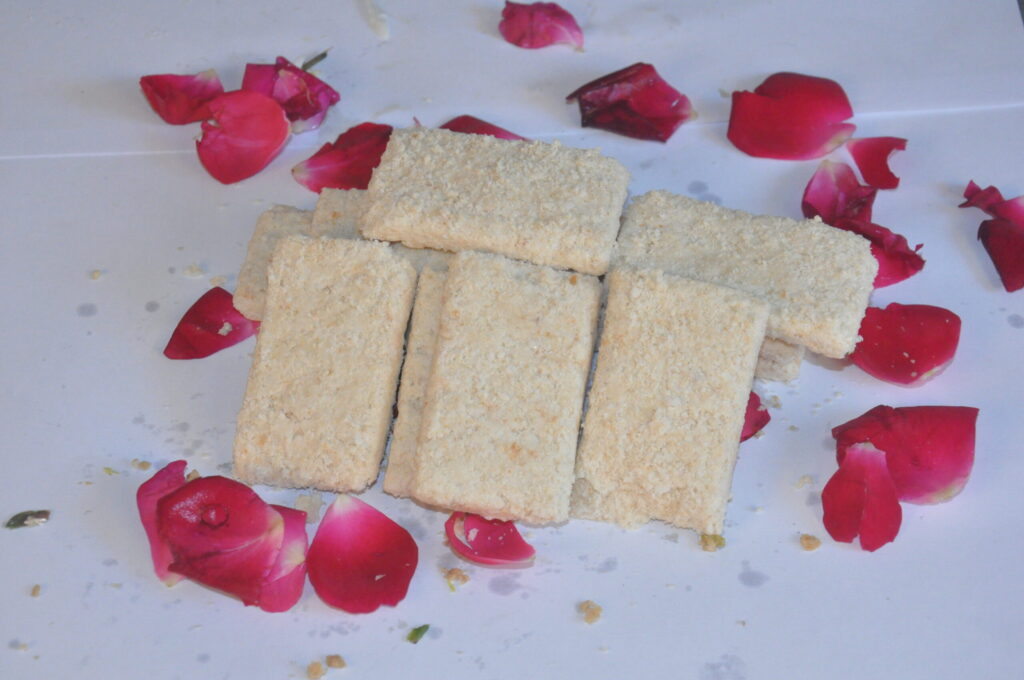 SAKKAR GAJAK - Morena Ki Gajak | Buy Authentic Taste of Gajak Sweets Online